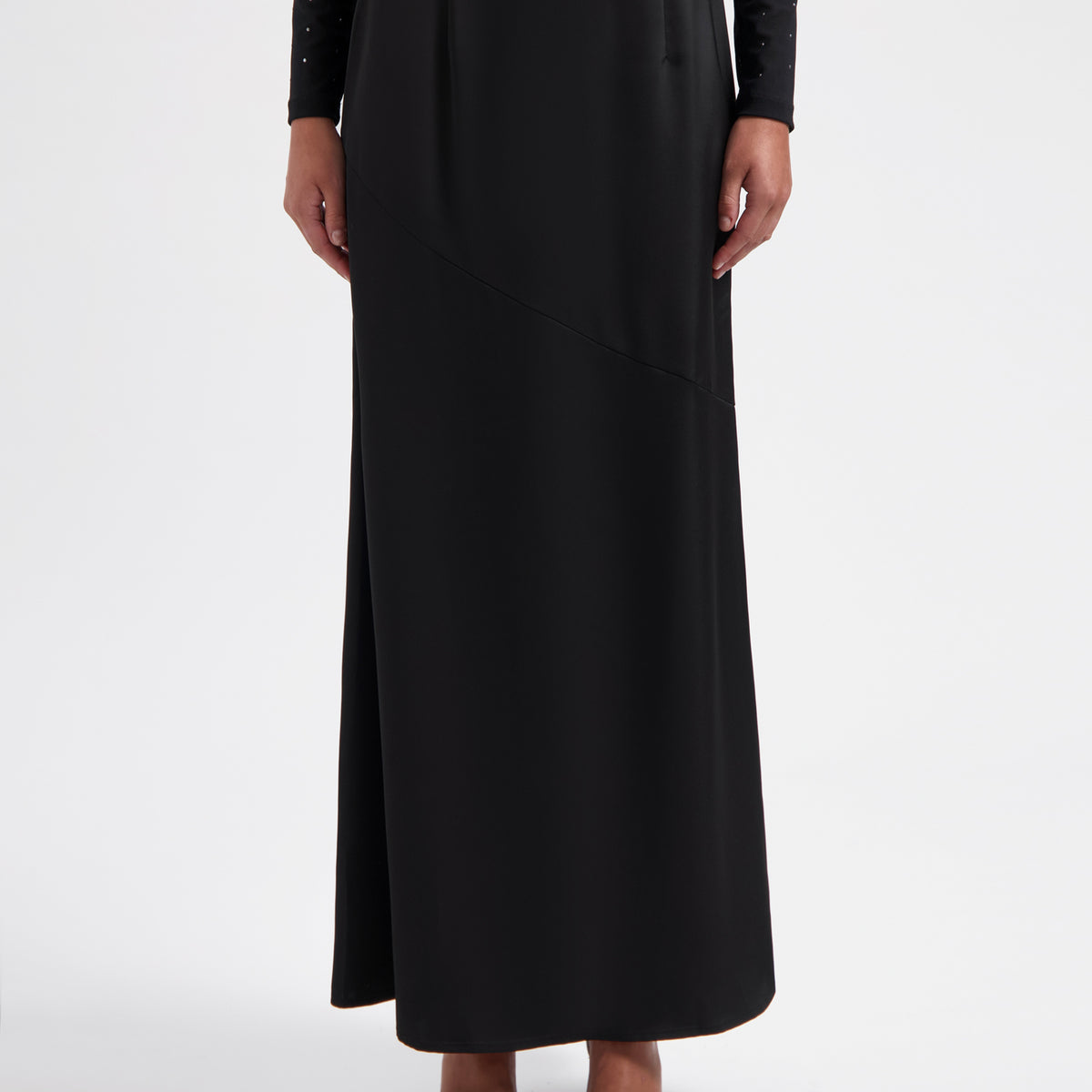 Stellie Satin Skirt - Black – We Are Labels // LABELS GROUP